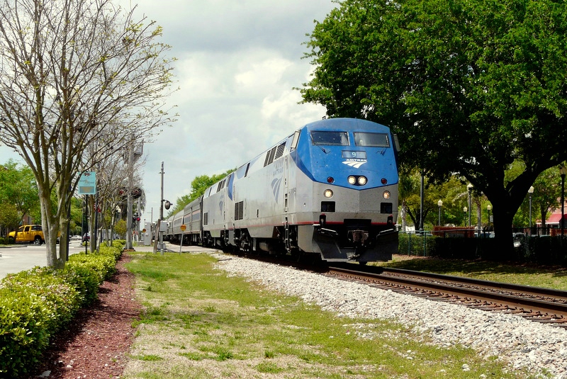 AMTRAK 9